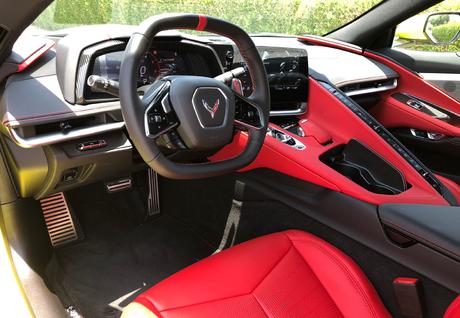 Luxury car rental Dubai | Premium car hire | Speedy Drive Car Rental