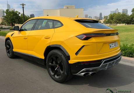 Luxury car rental Dubai | Premium car hire | Speedy Drive Car Rental